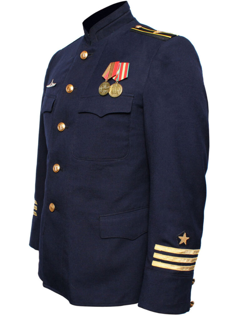 Sean Connery costume from The Hunt for Red October – SUBMARINE ...